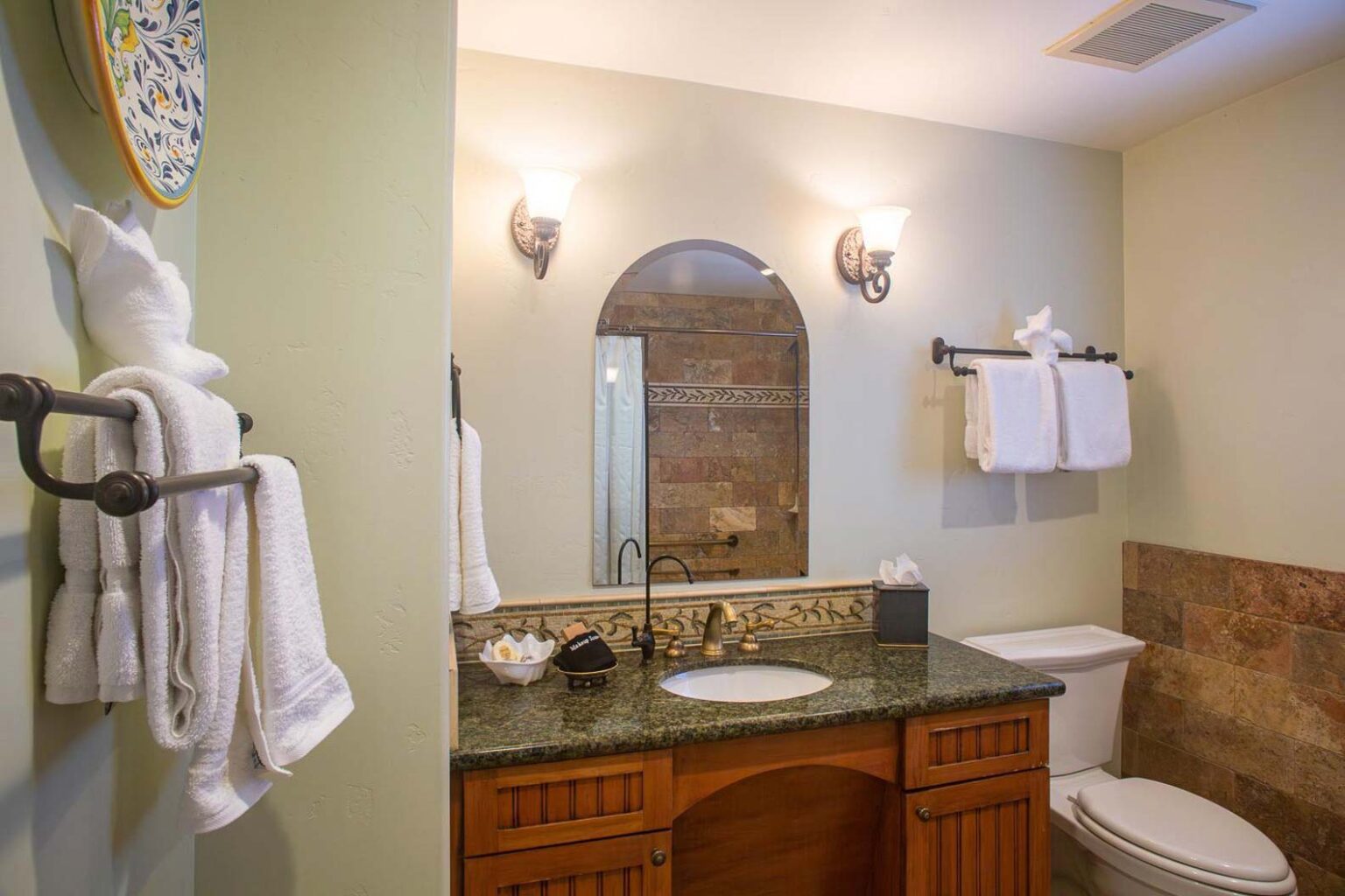 Photo Gallery | Castillo Inn at the Beach – Santa Barbara Hotel